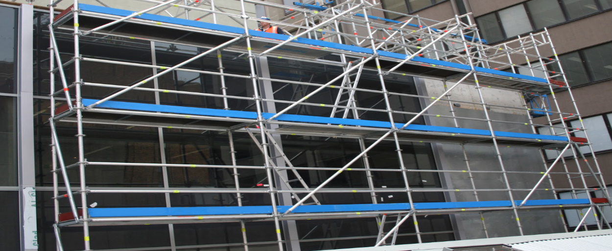 Layher Allround moduulitelineet - Adelante Telineet Oy